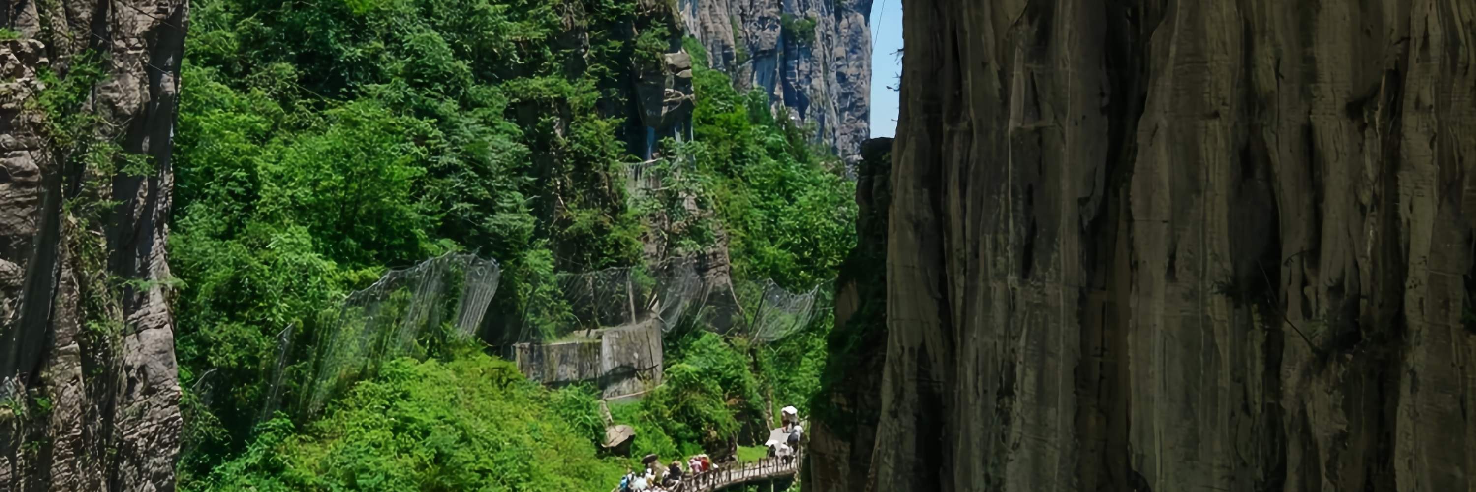 Enshi Panorama 6-Day Group Tour (4/5 Diamond Hotel Accommodation + 24 ...