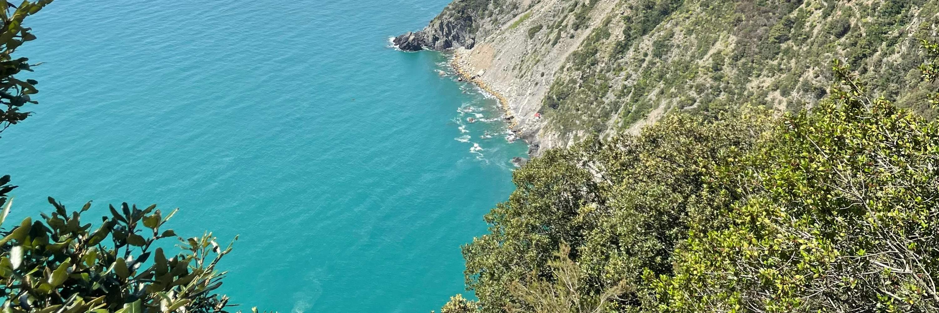 Hiking through the Geosites, terraces, and history of the 5 Terre ...