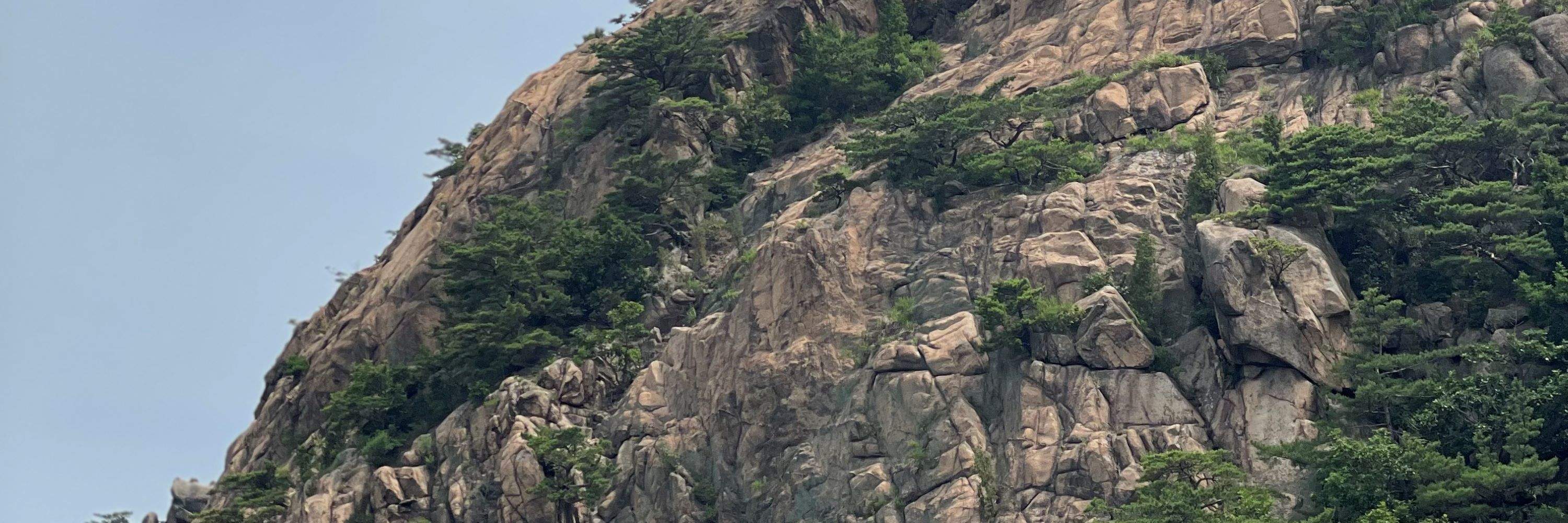 Hiking in Seoul : Bukhansan National Park - Klook