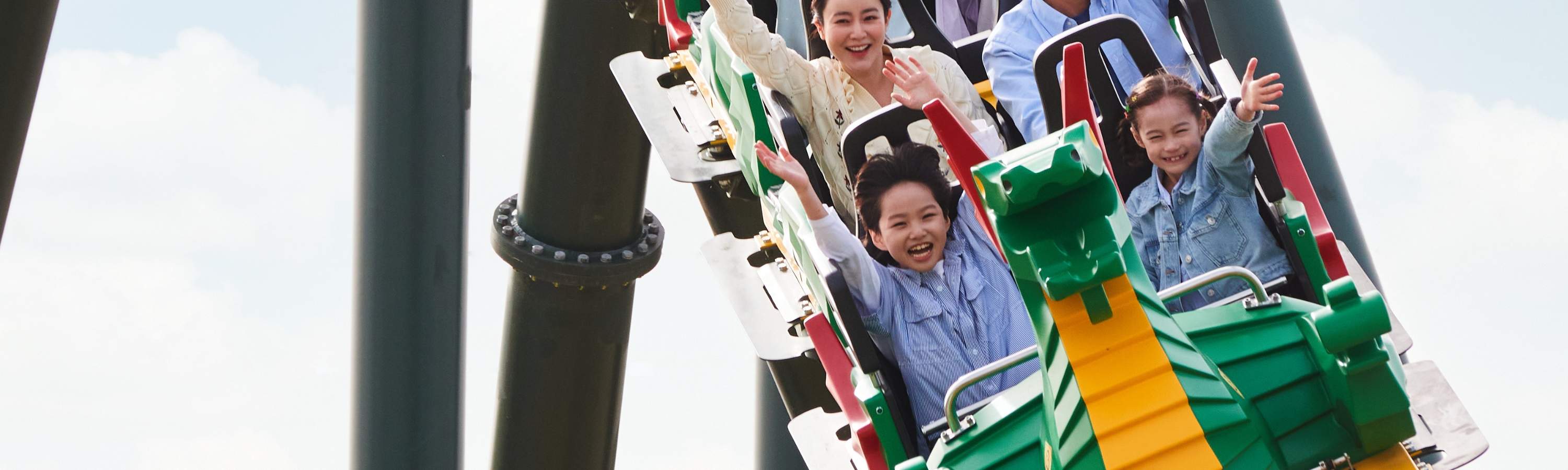 Legoland & Samaksan Mountain Lake Cable Car One Day Tour - Klook Hong Kong