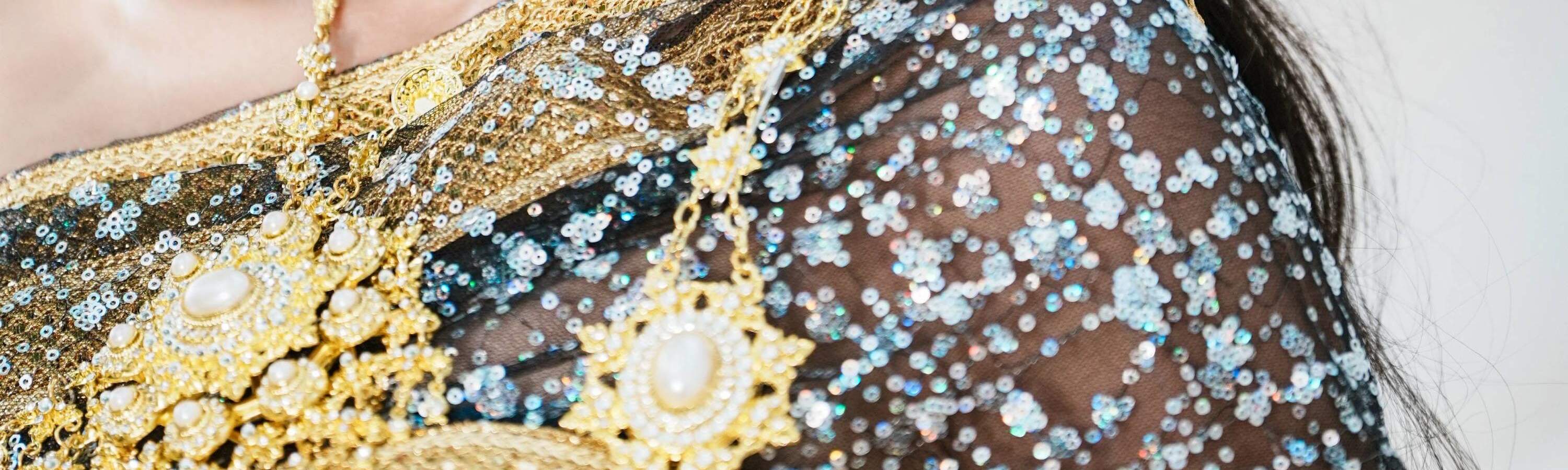 Nana Thai Costume & Photo - Klook Philippines