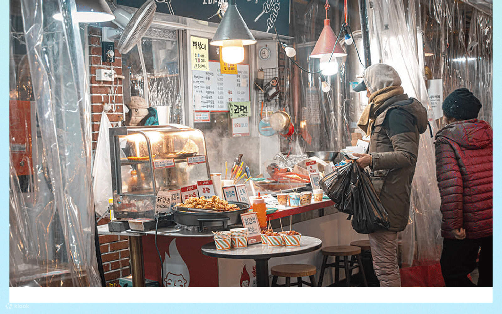 Visita al mercado Gyeongbokgung Hanbok, Seochon y Tongin con almuerzo ...