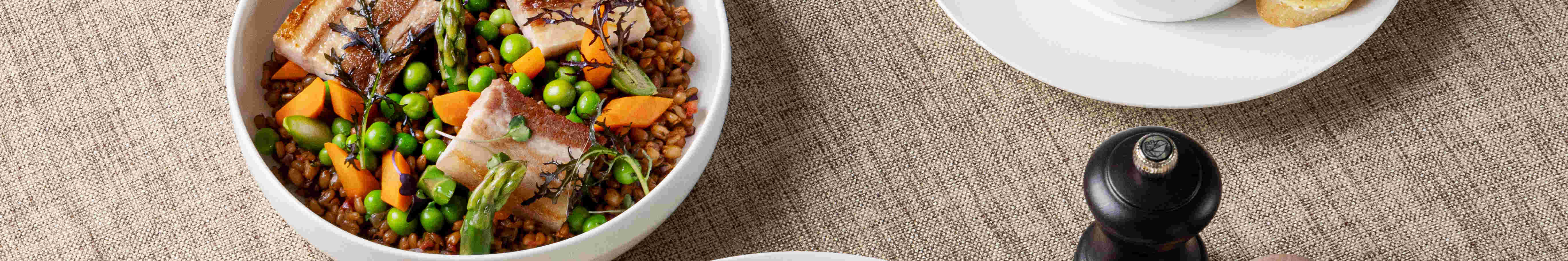 Enjoy a Luxurious Eiffel Tower Dinner with Access to 1st Floor | Klook