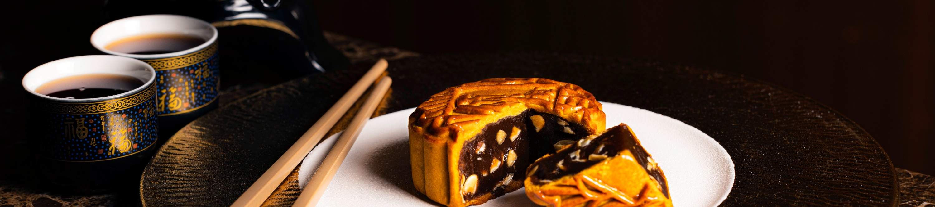 Song Garden at Mercure Singapore Bugis Mid-Autumn Mooncakes - Klook