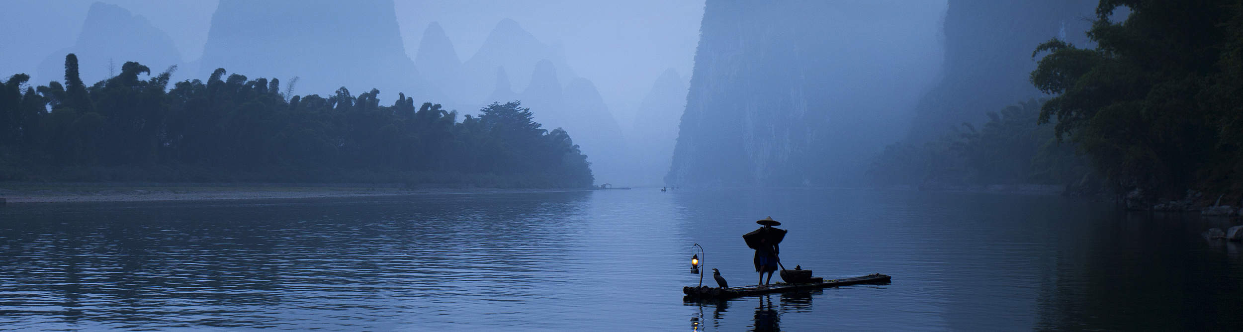 Guilin Yangshuo + Li River + Longji Terraces 4-Day Tour (6-person ...