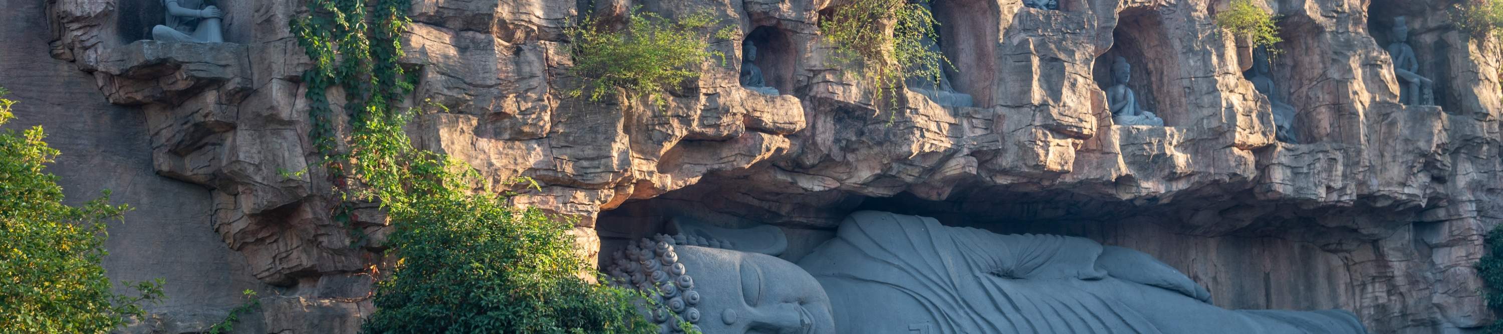 Hangzhou Lingshan & Songcheng One-day Tour - Klook