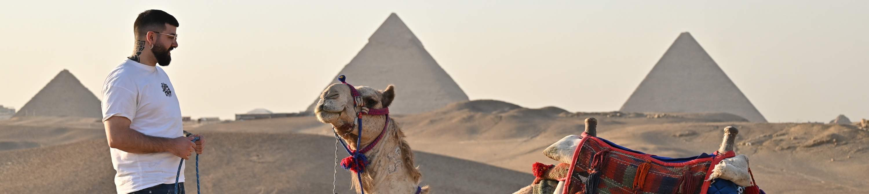 Pyramid Quad Bike dan Pengalaman Naik Unta di Kairo - Klook Indonesia