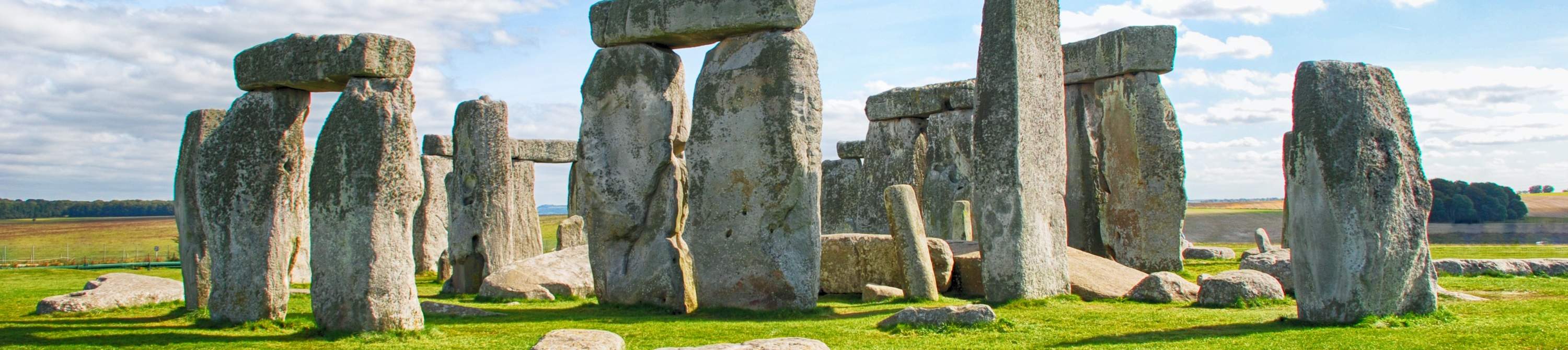 Rental Mobil London dengan Driver: Stonehenge/Bath/Oxford/Cambridge ...