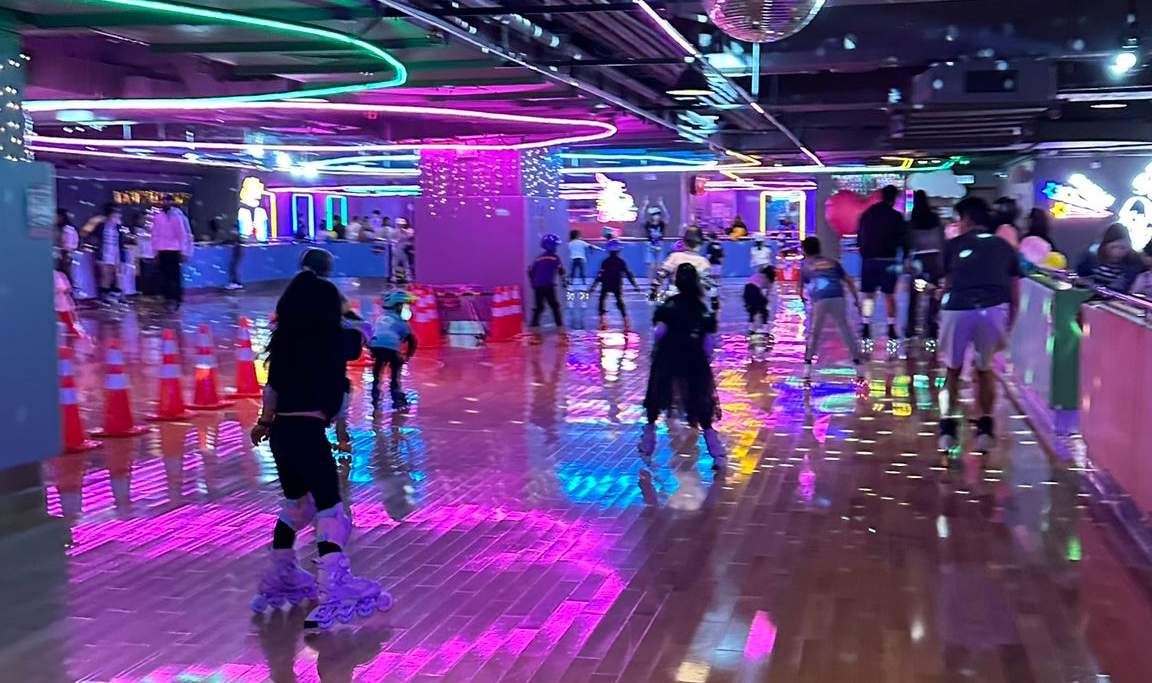 Bun's 2020 Indoor Roller Skating Experience | Lai Chi Kok | Quarry Bay ...