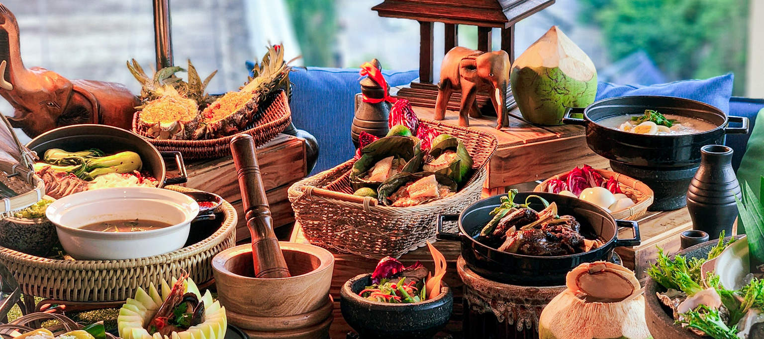 Dine@EIGHT Restaurant at Holiday Inn Johor Bahru City Centre - Klook ...