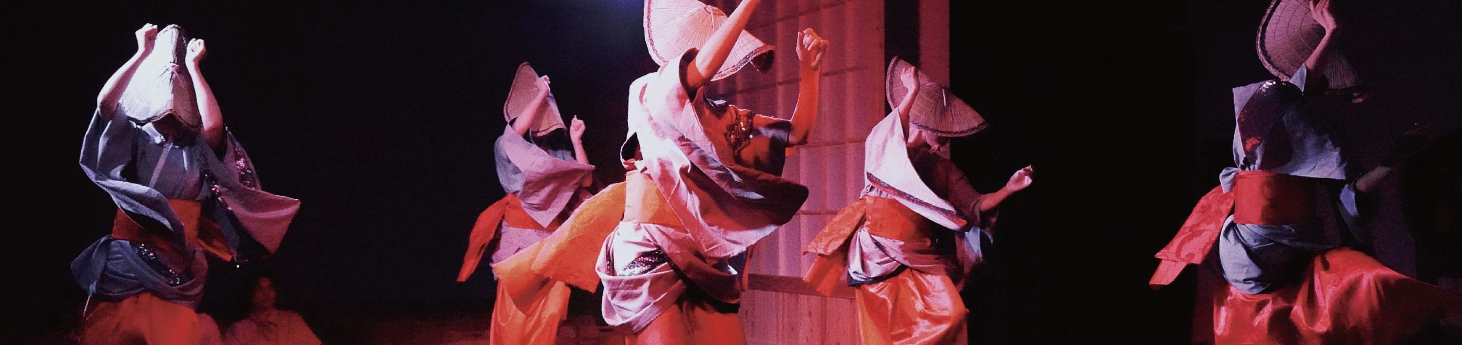 Tokyo: Japanese song and dance cultural performance at Tokyo Tower ...