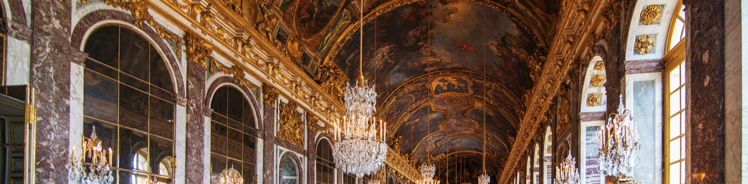 [Chinese Tour-8-person Small Group] One-day Tour of Versailles Palace ...