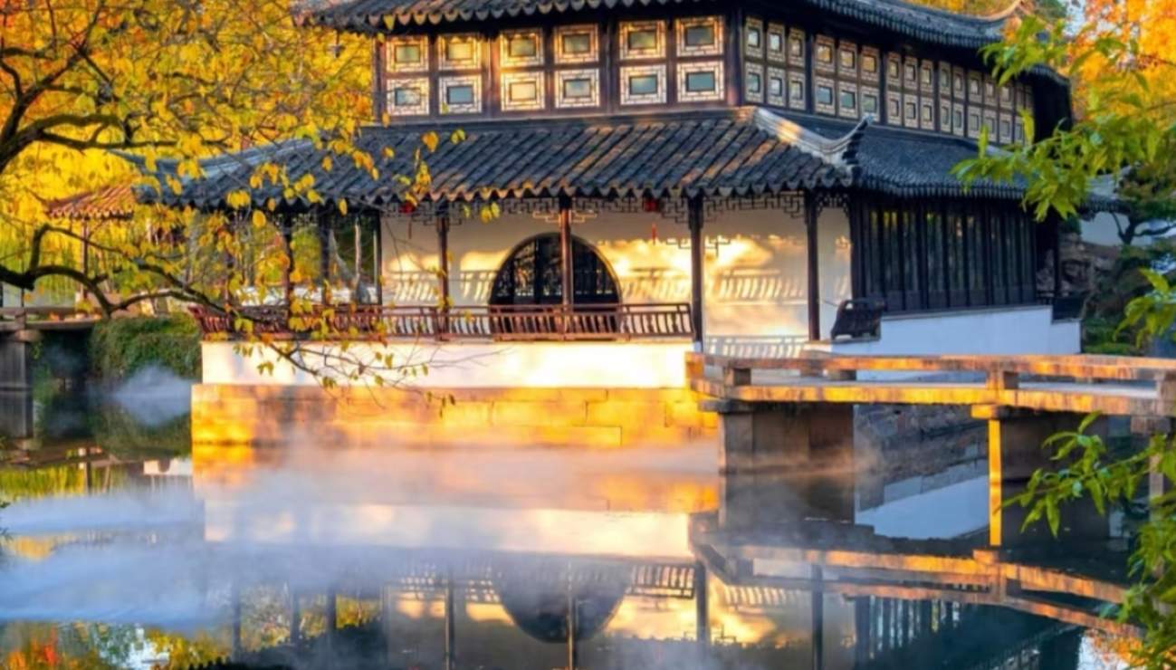 Suzhou Hanfu Experience (Hanfu Rental + Optional Photographer Outdoor ...