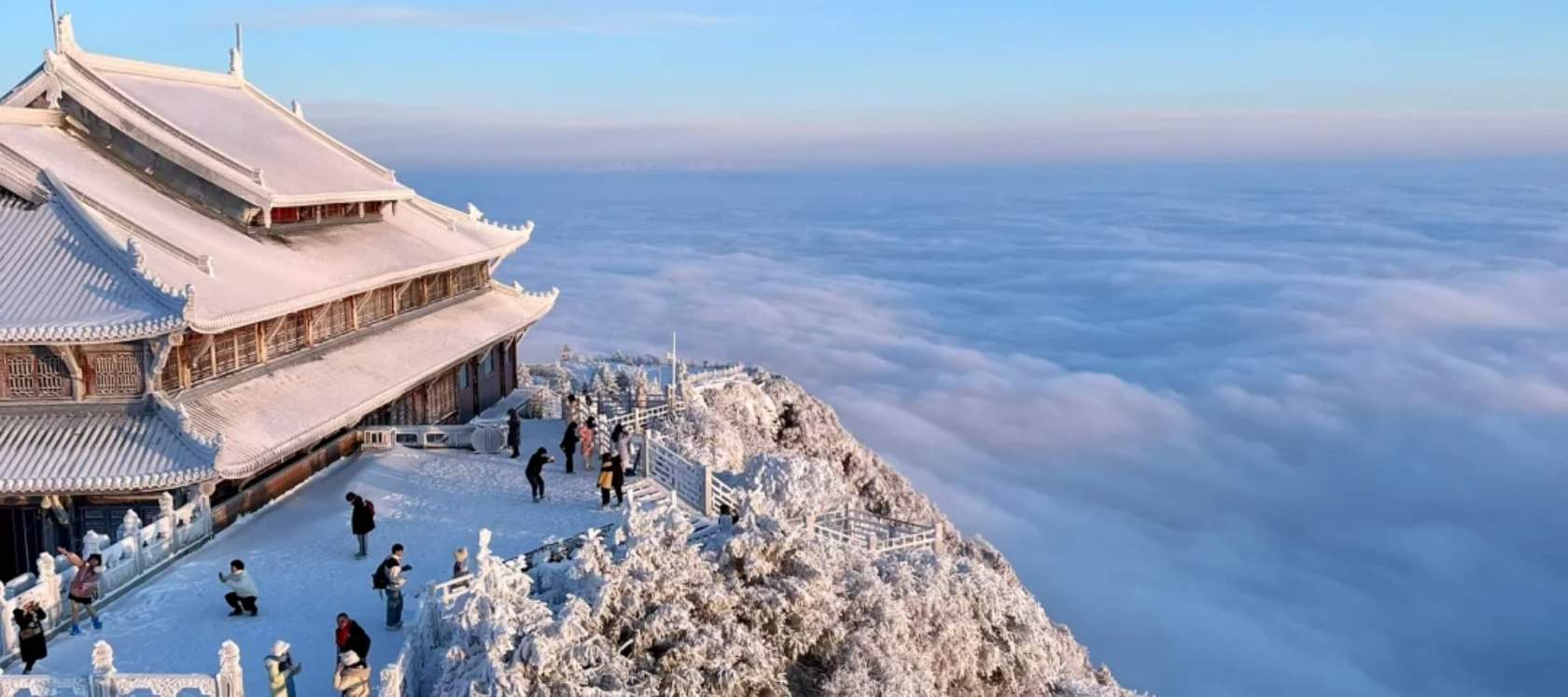 Classic 2-Day Tour of Emei Mountain and Leshan, Sichuan (Leshan Giant ...