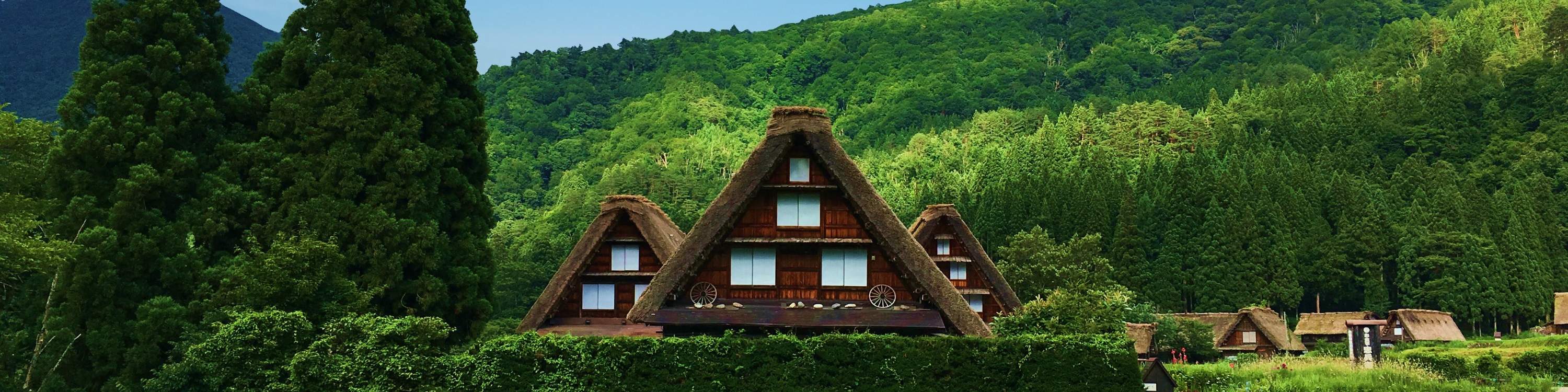 1 night 2 days Tateyama snowy Otani & Takayama & Shirakawago bus tour ...