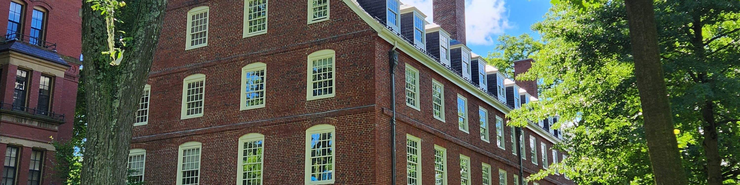 Các trường học nổi tiếng: Tour đi bộ tham quan Đại học MIT và Harvard ...