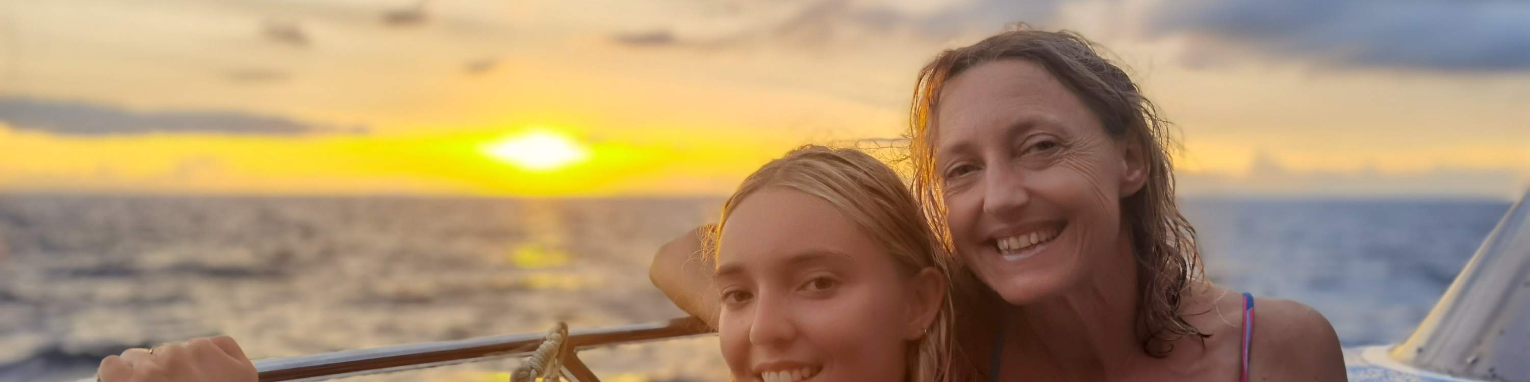 Dari Phi Phi: Lawatan Bot Laju Persendirian ke Teluk Maya dengan ...