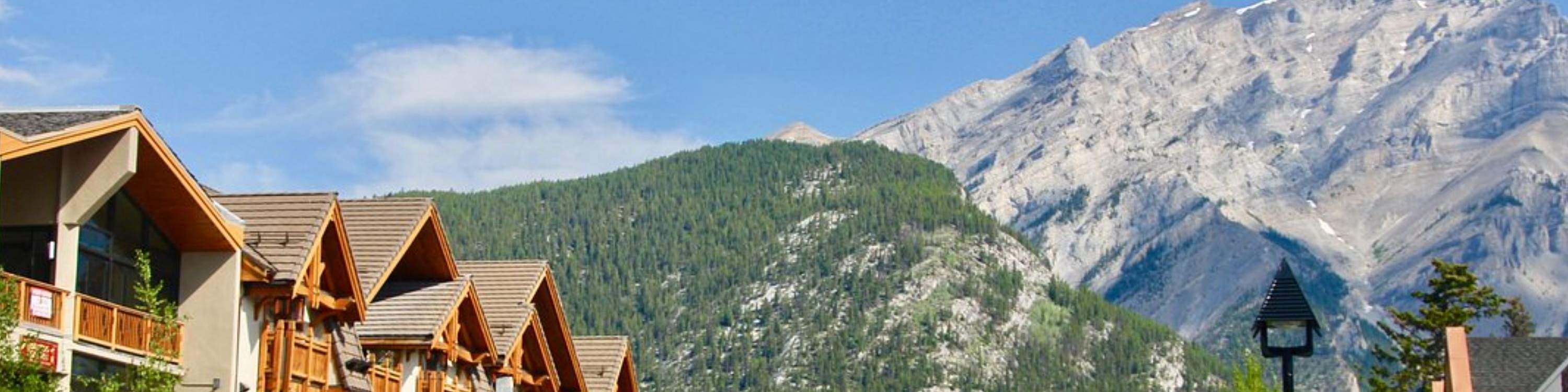 Lake Louise, Moraine Lake, Johnston Canyon, and Banff Town Day Tour ...