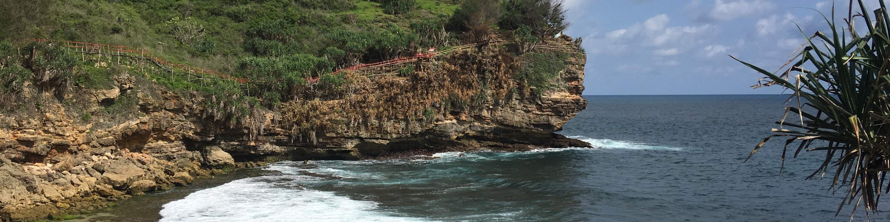 Sunrise at Panguk Kediwung, Jomblang Cave, Timang Beach Yogyakarta ...