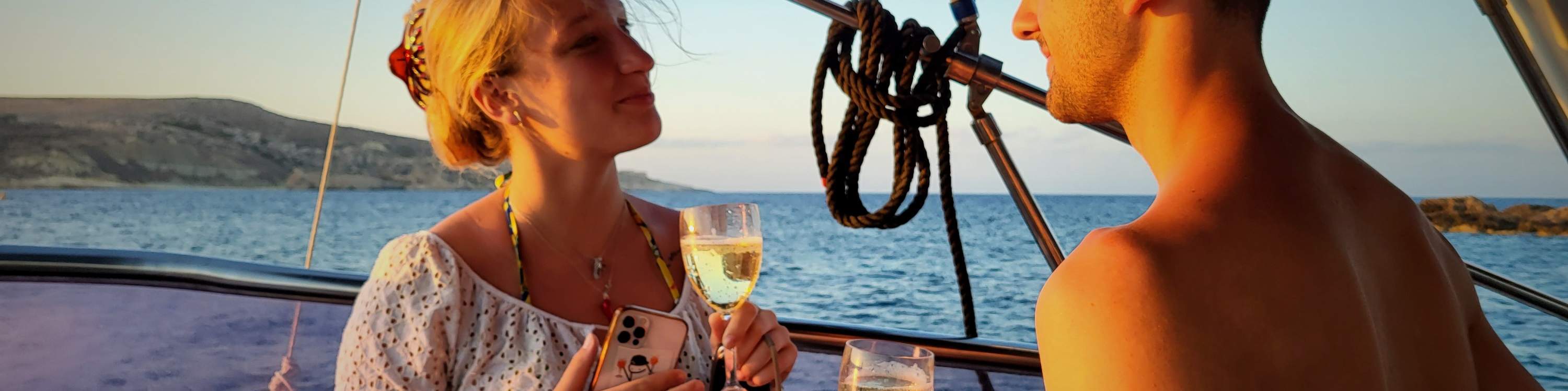 Romantic Sunset Boat Cruise Experience: Enjoy an Unforgettable Evening ...