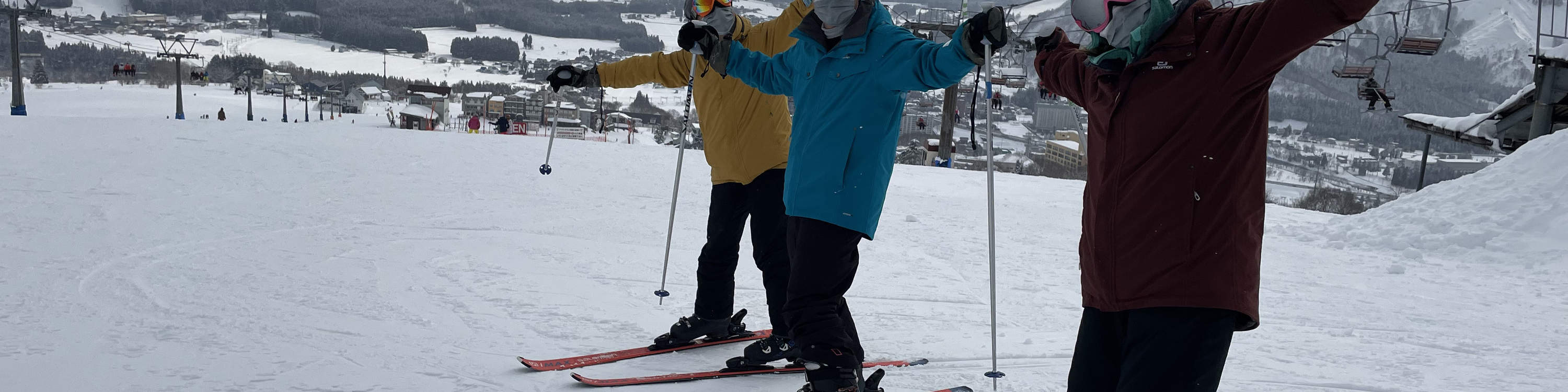 Echigo Yuzawa Naeba: Small Group Chinese Ski Lesson + Ski Equipment ...