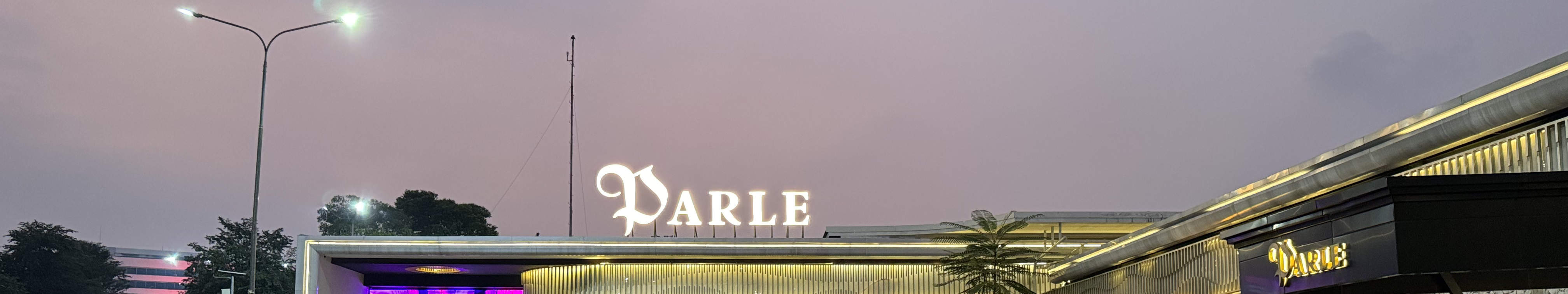 Cocktail Cinema di Parle Senayan (Diperlukan Earphone) - Klook Indonesia