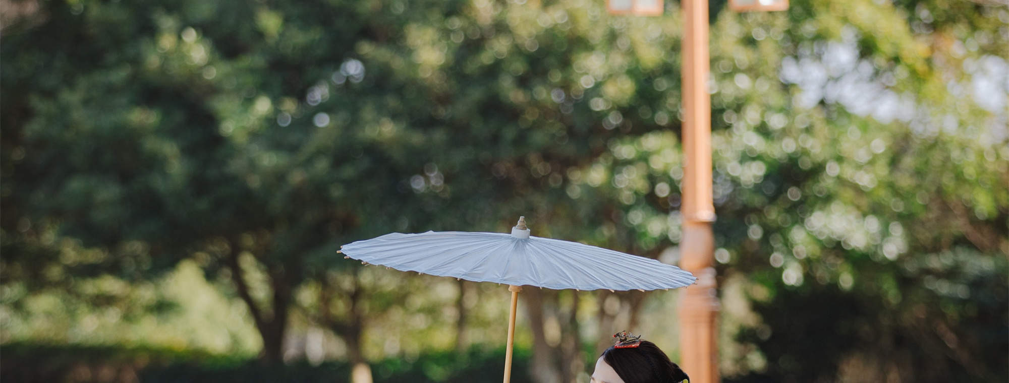 Pengalaman Pemotretan Luar Ruangan dengan Hanbok Tradisional di Pulau ...