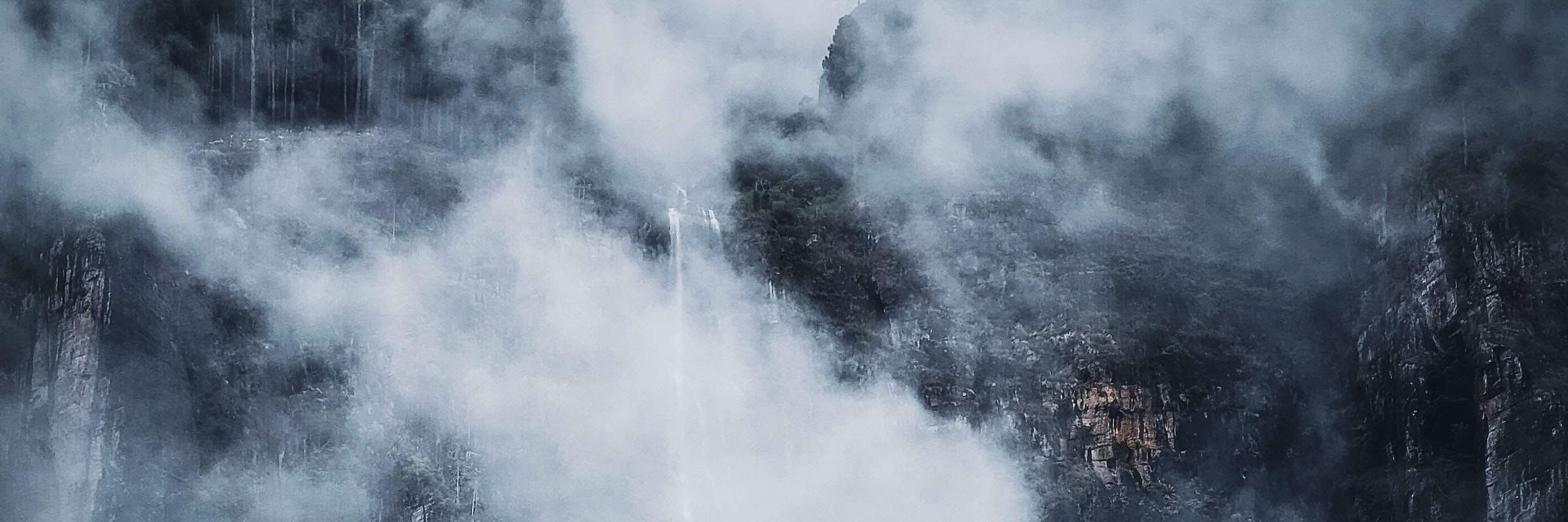 Discover the Beauty of Sri Lanka's Waterfalls: Bambarakanda Falls and ...