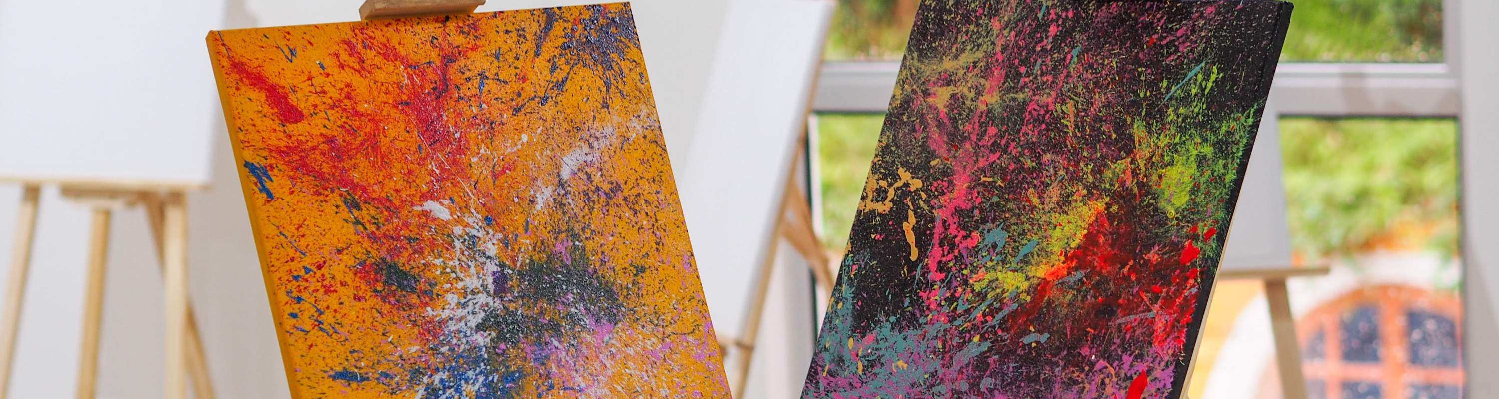 Balloon Splatter Art at Loft - Klook Singapore