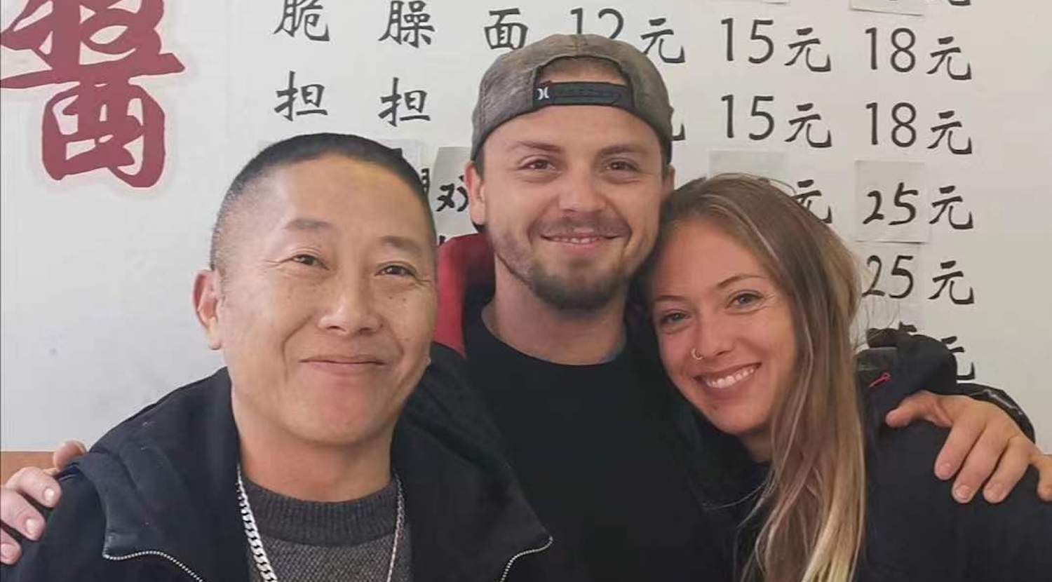 Visit Michelin chefs and enjoy the hot pot show_Eatwith - Klook Philippines