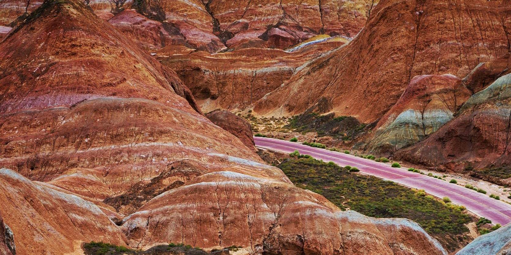 Zhangye Mati Temple + Rainbow Danxia 1-Day Tour (6-Person Small Group ...
