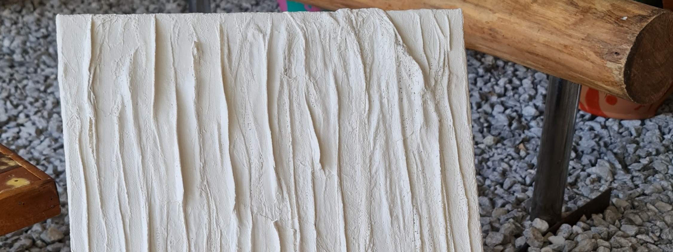 Art Pouring & Textured Fabric Art Workshop in Kuching - Klook