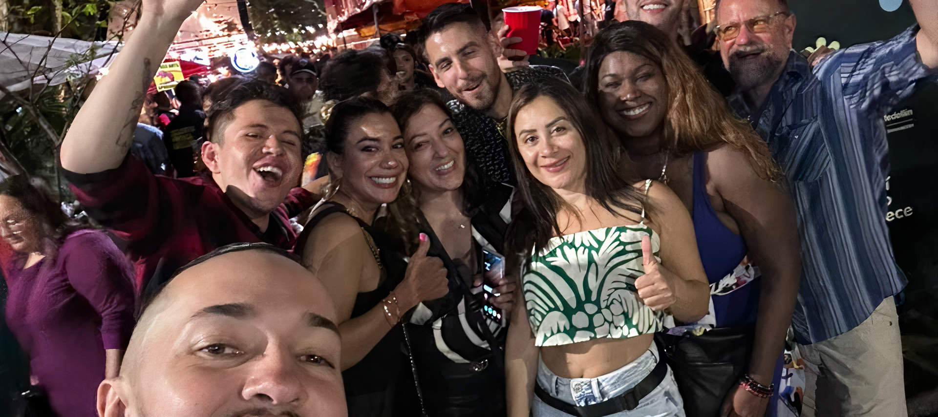 The Ultimate Medellin Nightlife Tour : Rooftops and Clubs - Klook