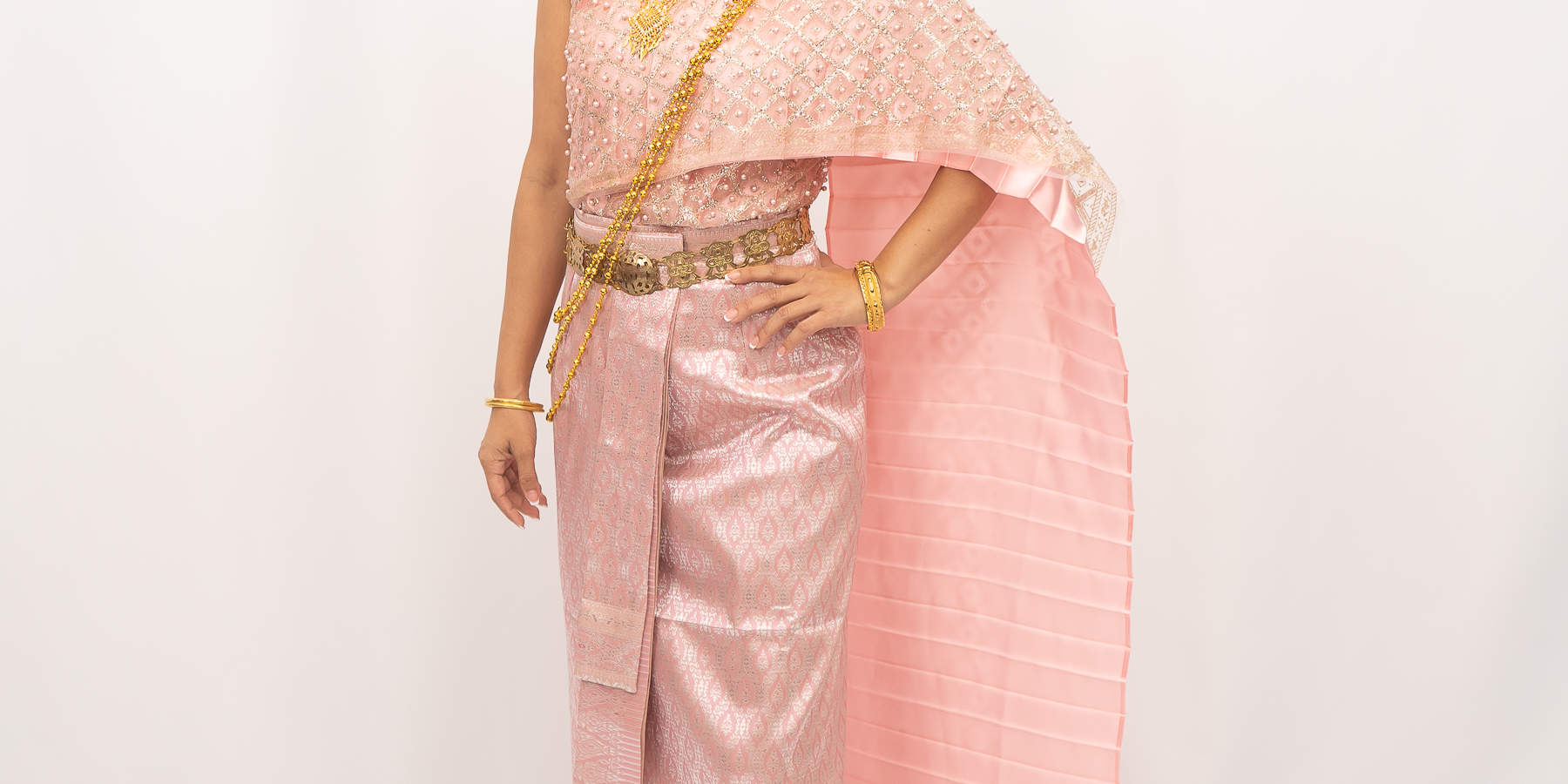 Traditional Phuket Baba Yaya Costume Rental Experience - Klook