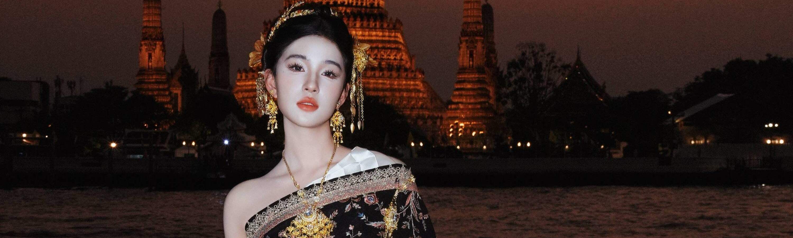 Nana Thai Costume & Photo - Klook Indonesia