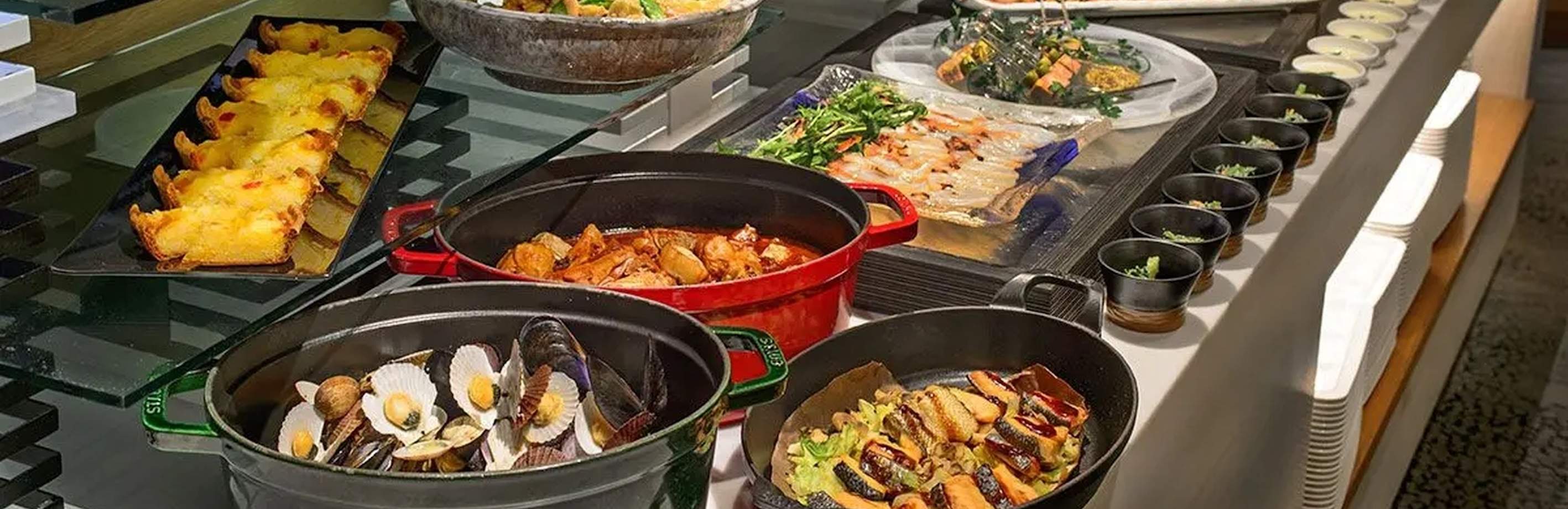 Monbetsu Icebreaker & Asahiyama Zoo & Sounkyo Ice Waterfall Festival 2 ...