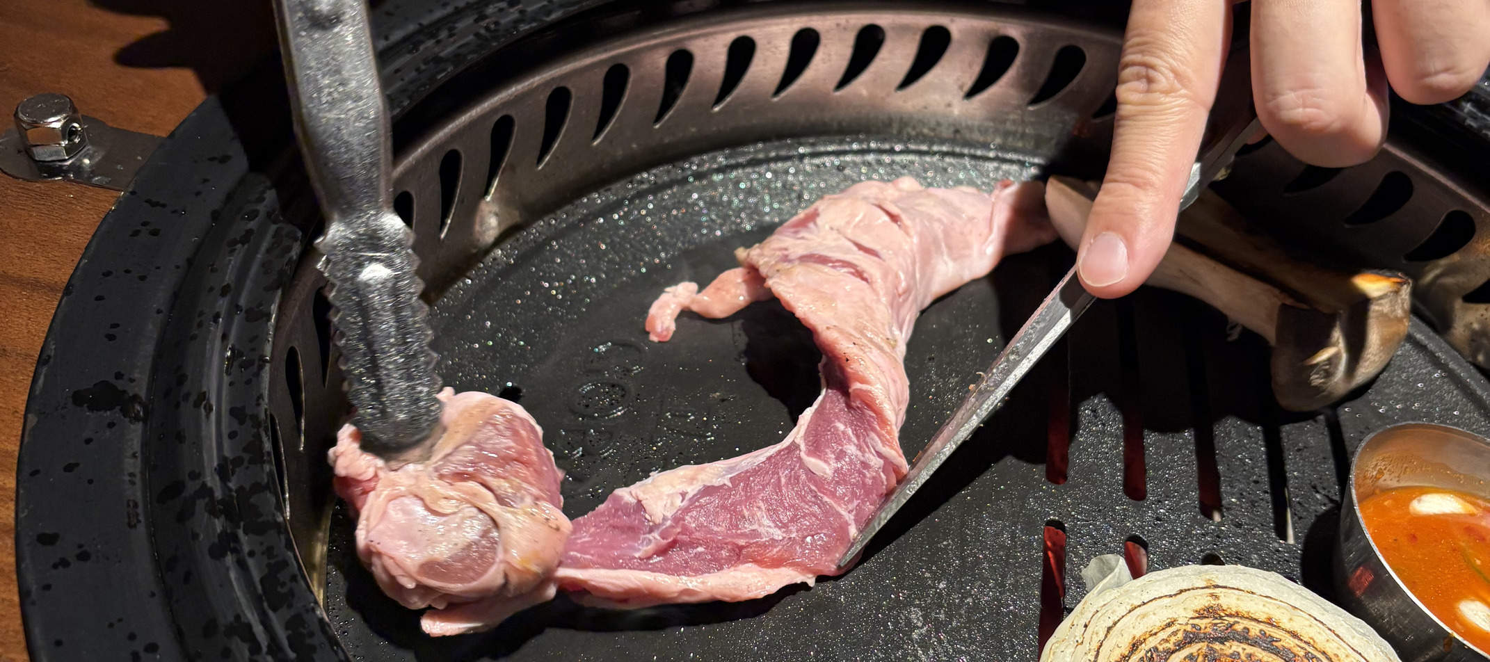 Learn How to Korean BBQ at Fancy Korean BBQ restaurant! - Klook India