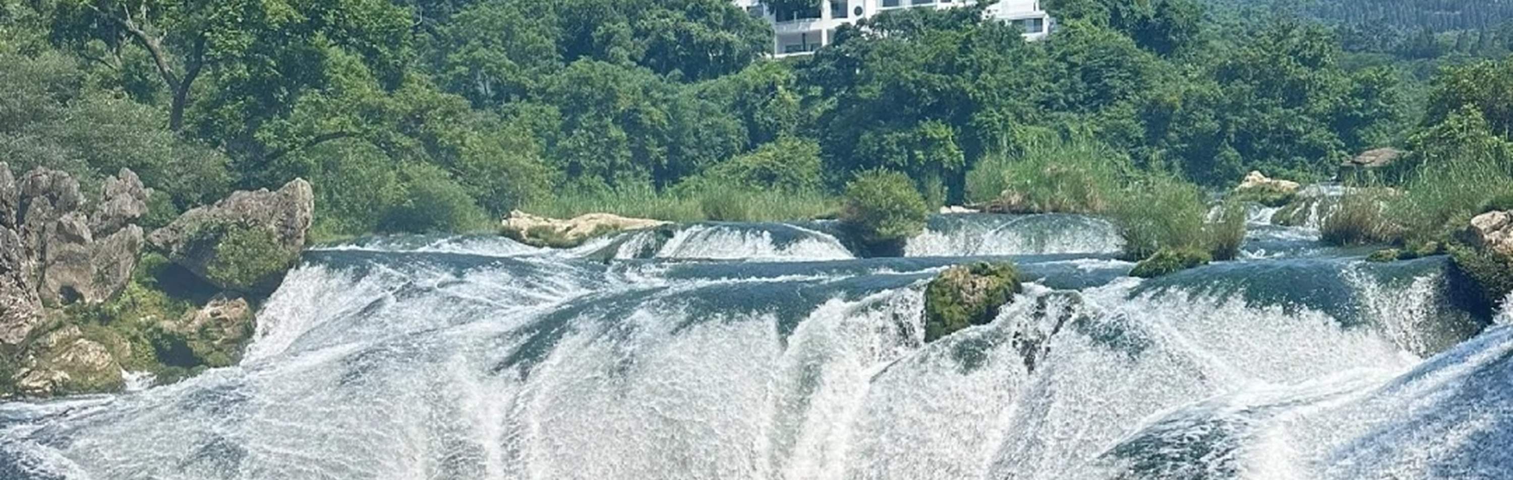 Premium 3-Day Tour of Guizhou's Highlights: Huangguoshu Waterfall ...