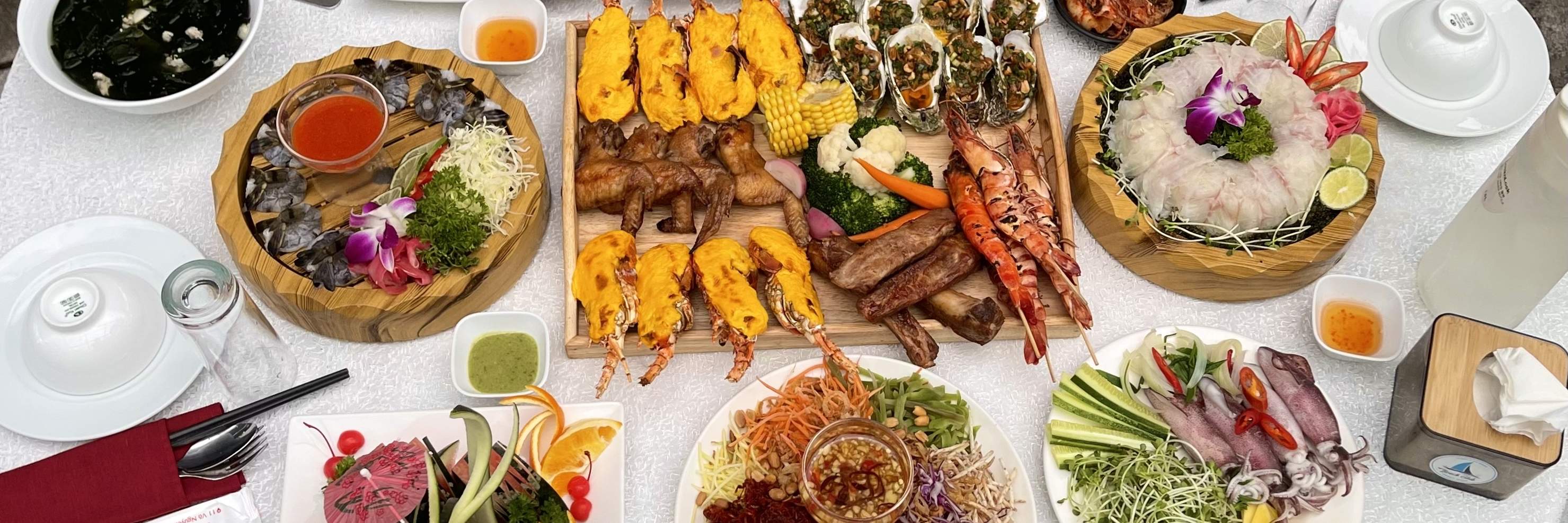 Temple Danang Beach Club Dinner Show (Da Nang) - Klook