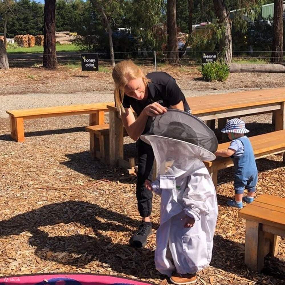 Farm Talk Bee Education - Klook Australia