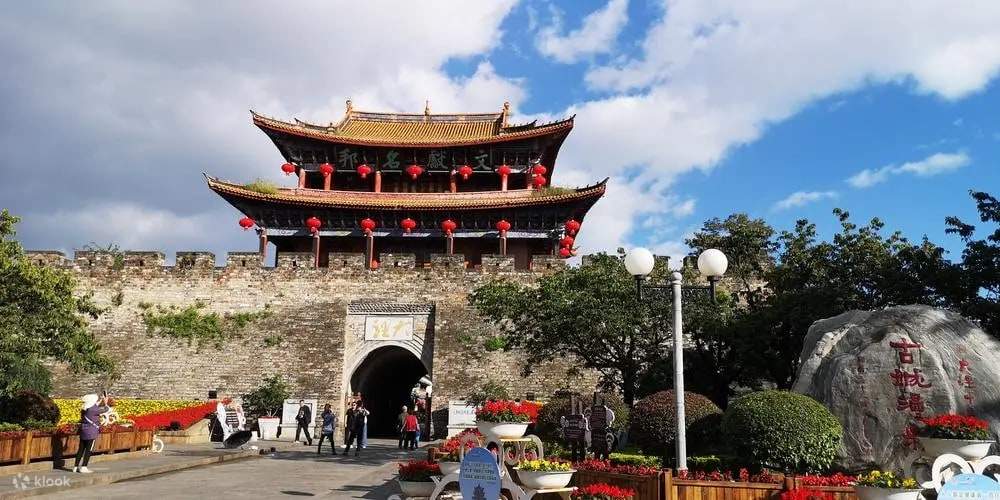 Berangkat dari Lijiang, Kota Kuno Dali, Tiga Pagoda Kuil Chongsheng ...