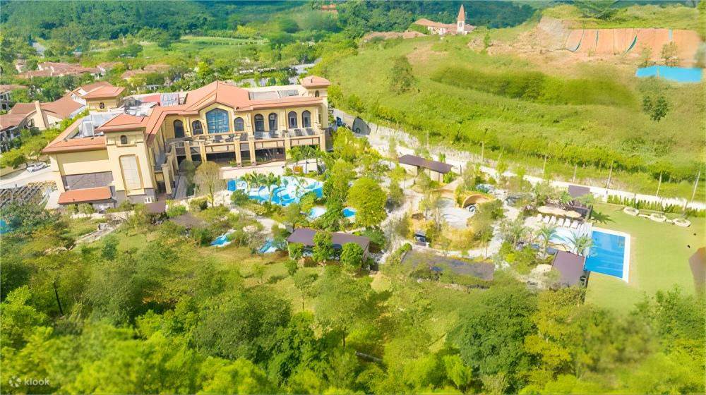 Yuetianxia Forest Valley Hot Spring - Klook