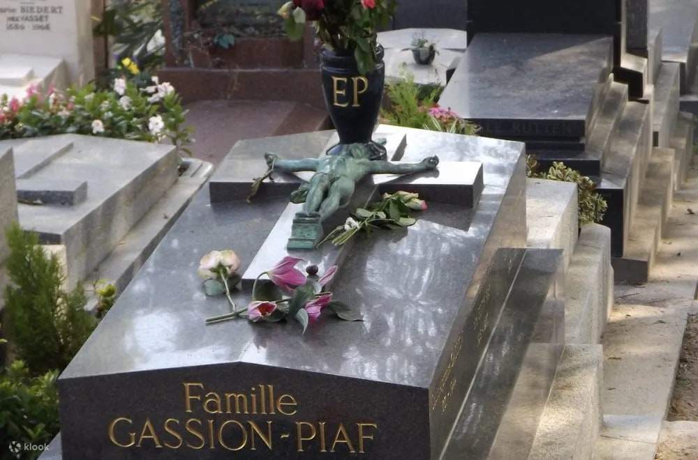 Sex And Death At Pere Lachaise Cemetery Walking Tour Klook
