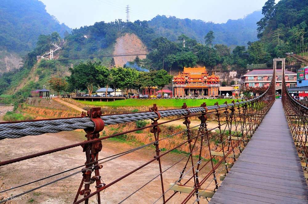 Alishan Day Tour (Eternal Bridge & National Forest Recreation Area ...