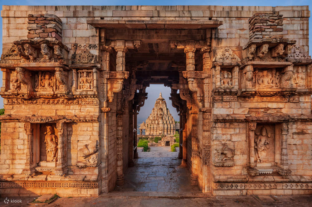 Explore Chittorgarh Fort: Private Day Trip from Udaipur by Car - Klook