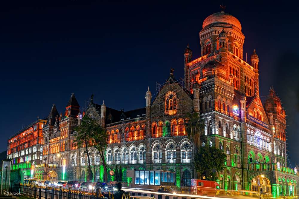 Explore Mumbai in Nightlights: Guided Tour by Foot with a local - Klook