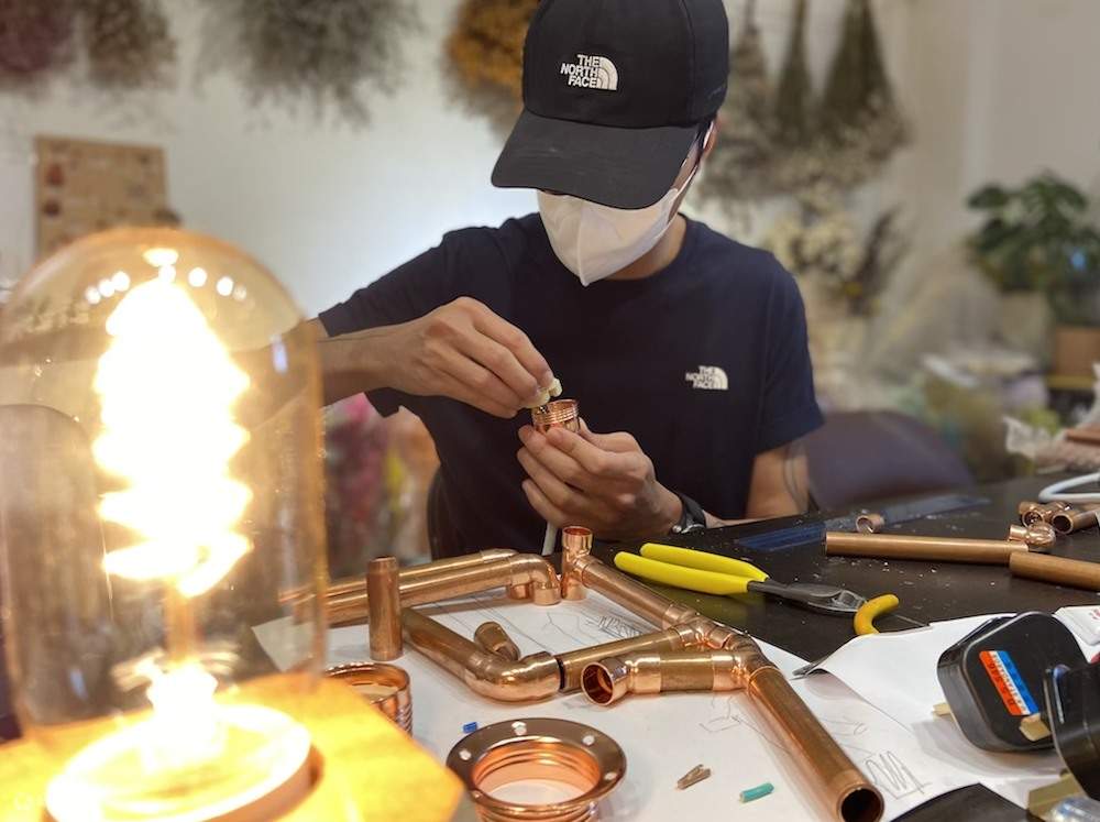 Myosotis Flower - Industrial Pipe Lamp workshop | Kwun Tong - Klook ...