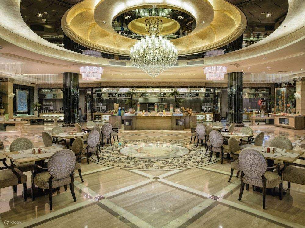 【歐堡豪居】上海浦東星河灣酒店住宿套餐（坐落於陸家嘴金融中心核心地帶） Klook香港