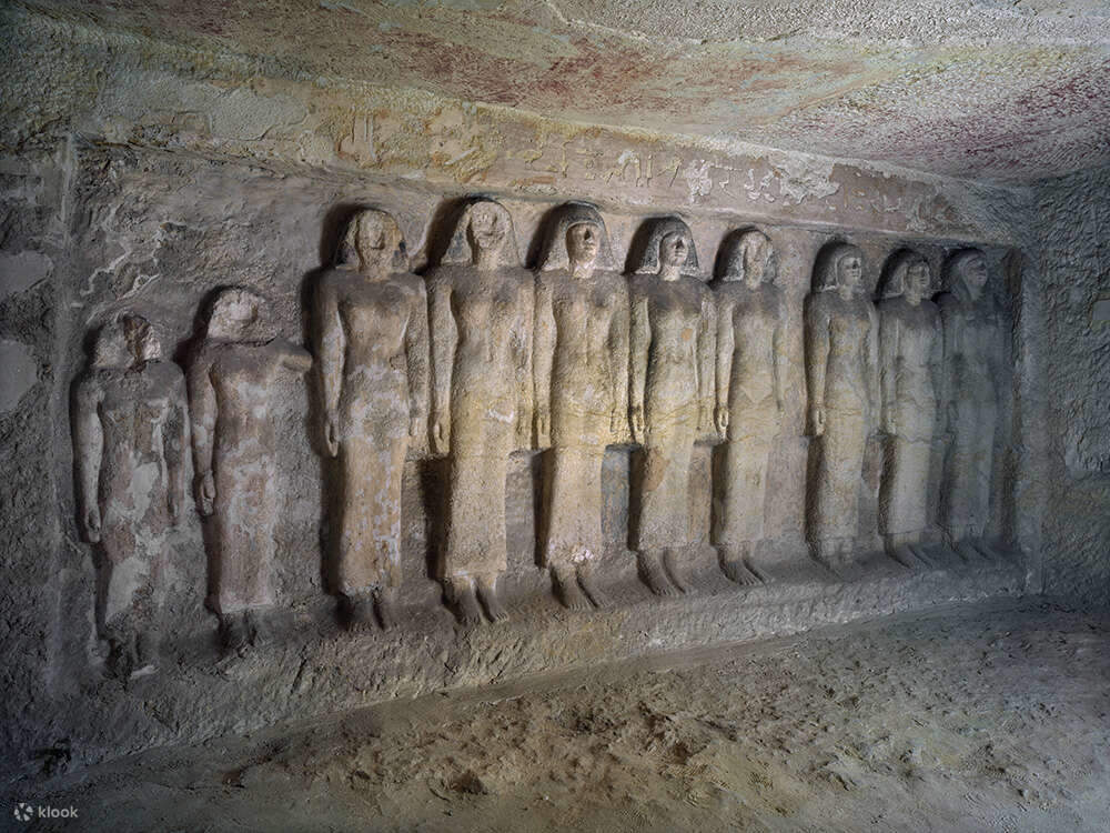 Trip to Pyramids of Giza with entry inside + MersAnkh tomb and more ...