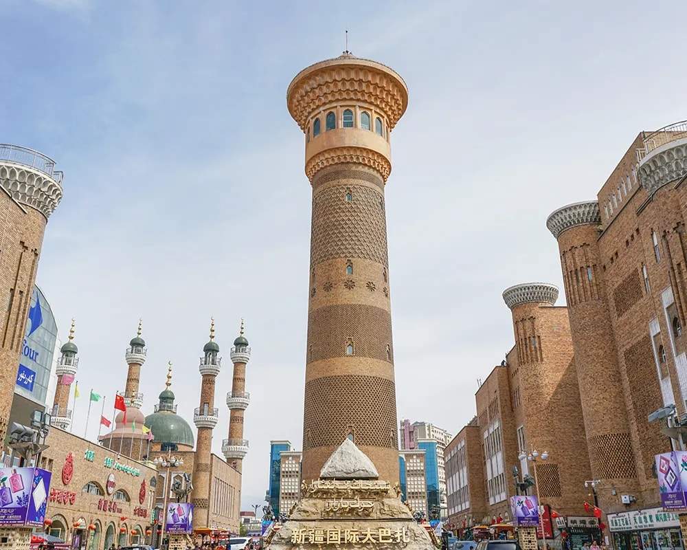Xinjiang Tianshan Tianchi Jiangbulak Kumtag Desert 5-Day 4-Night ...
